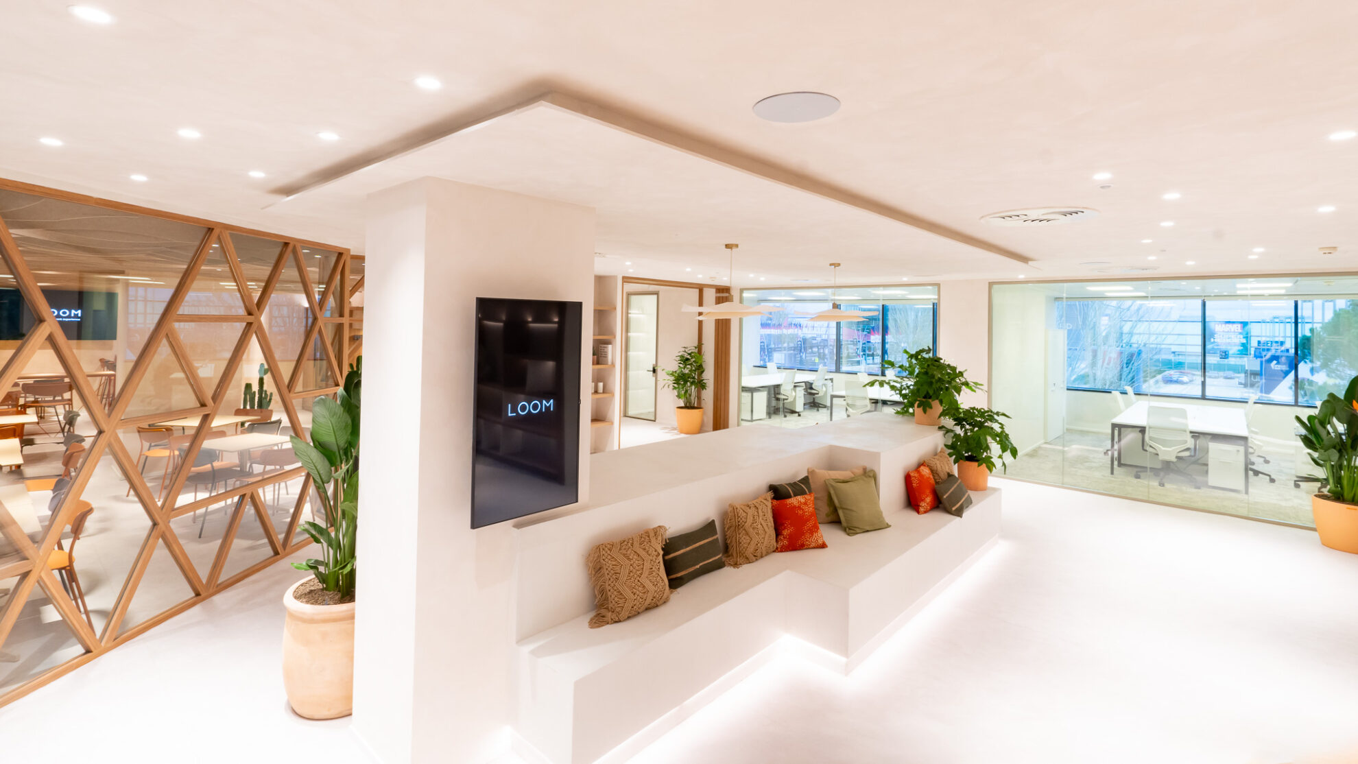 LOOM inaugurates a new space in front of IFEMA in Madrid - Merlin ...