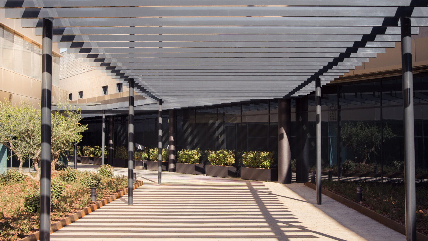 Adequa - Merlin Properties Socimi, S.A. (PT)