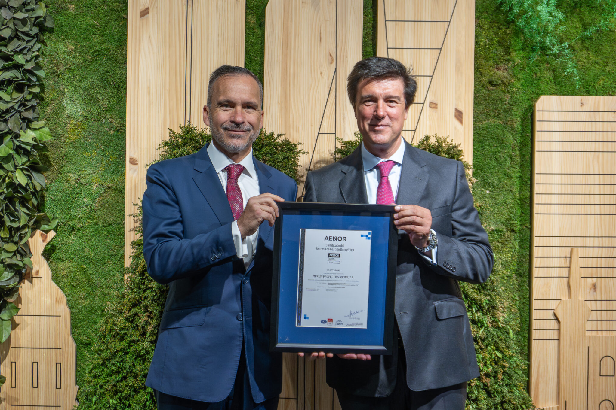 Nuestros Data Centers MERLIN Edged han recibido cinco certificaciones ...